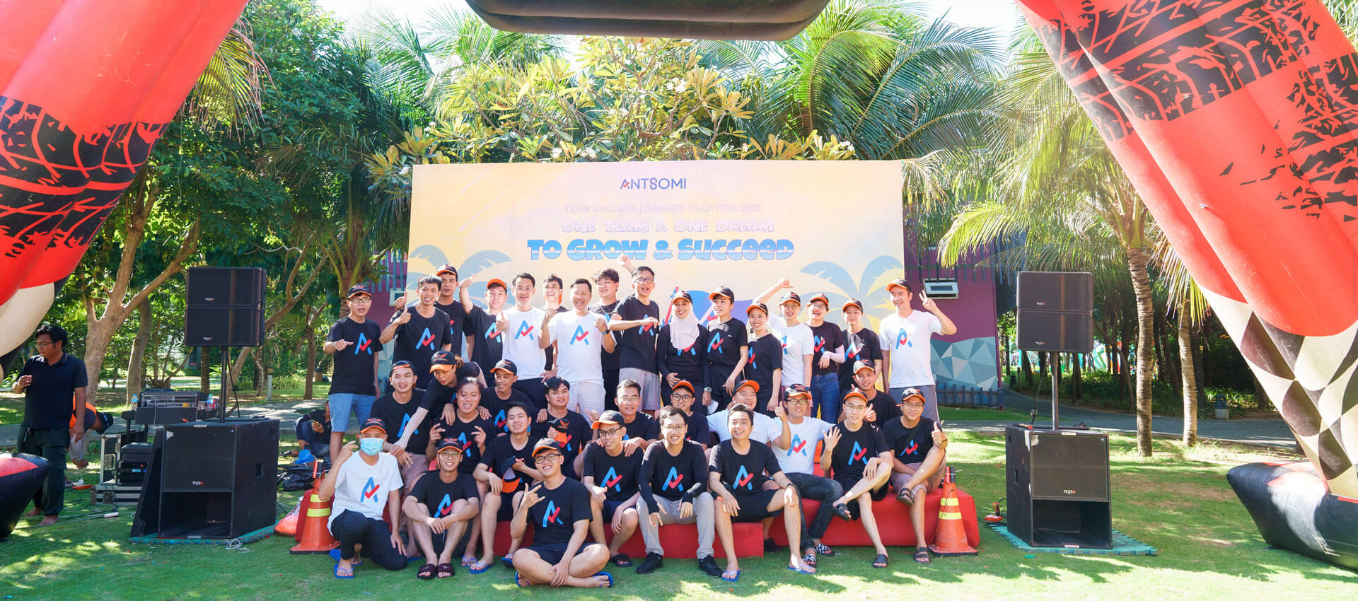 Careers - CÔNG TY TNHH ANTSOMI VIỆT NAM - Tuyển dụng